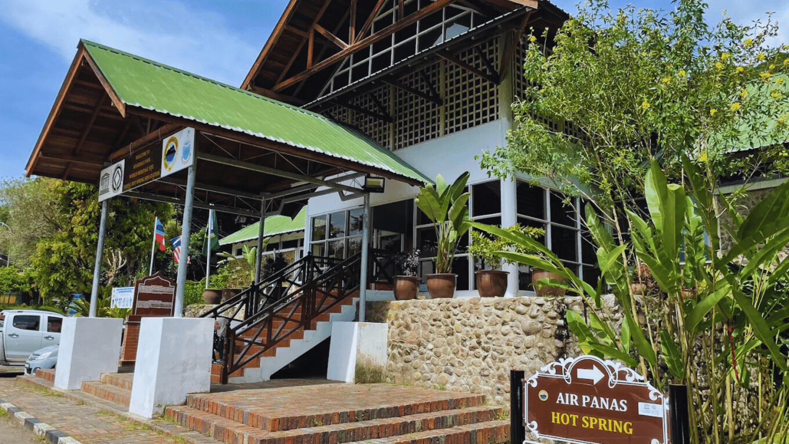 Poring Hot Spring Sabah – Guide, Attractions and Travel Tips - Sabah ...